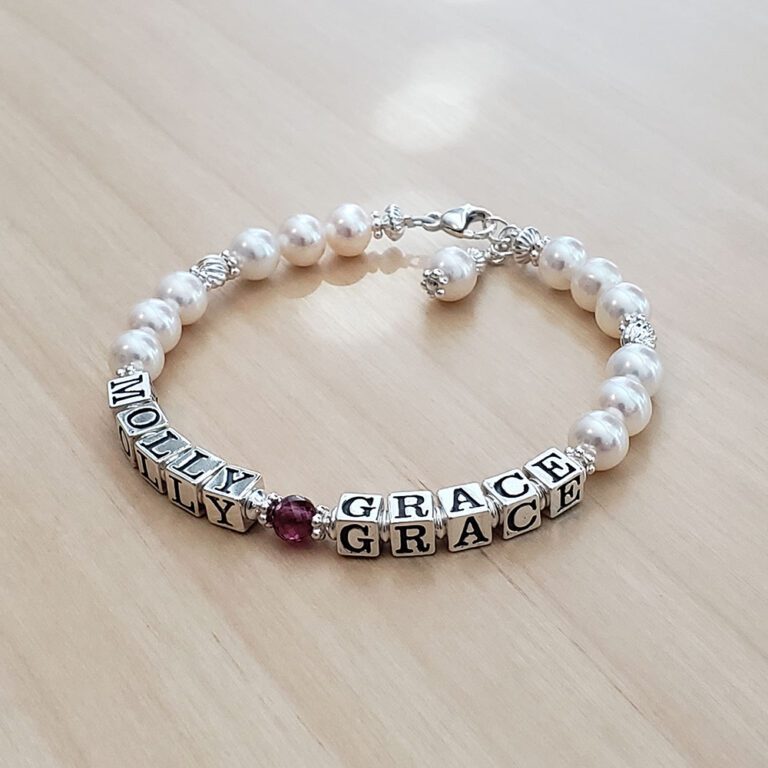 Pearl Mommy Bracelet with Child Names - BeadifulBABY